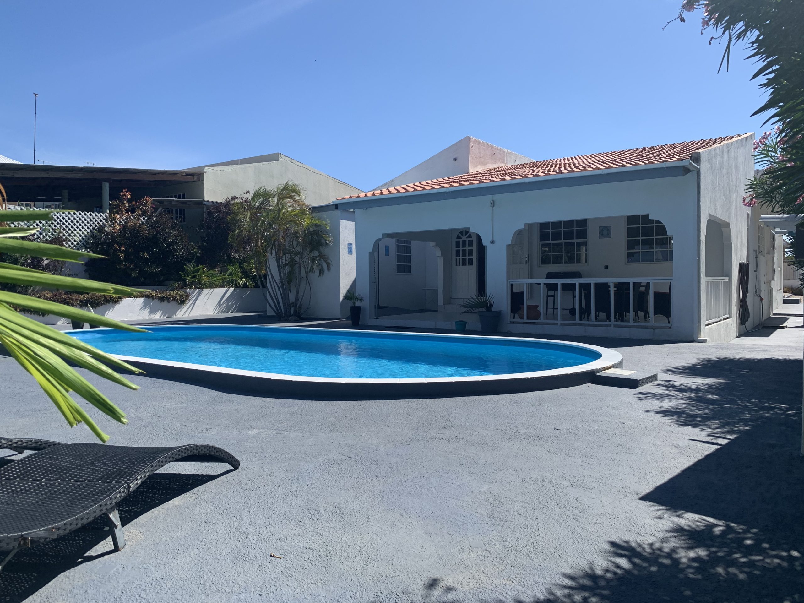 Woning huren: Tropische vakantievilla Panseiku met groot privé zwembad ...