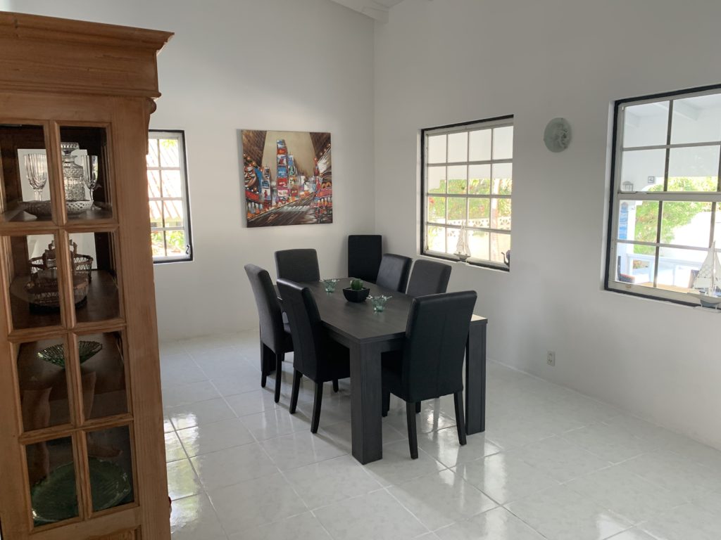 Woning huren: Tropische vakantievilla Panseiku met groot privé zwembad ...