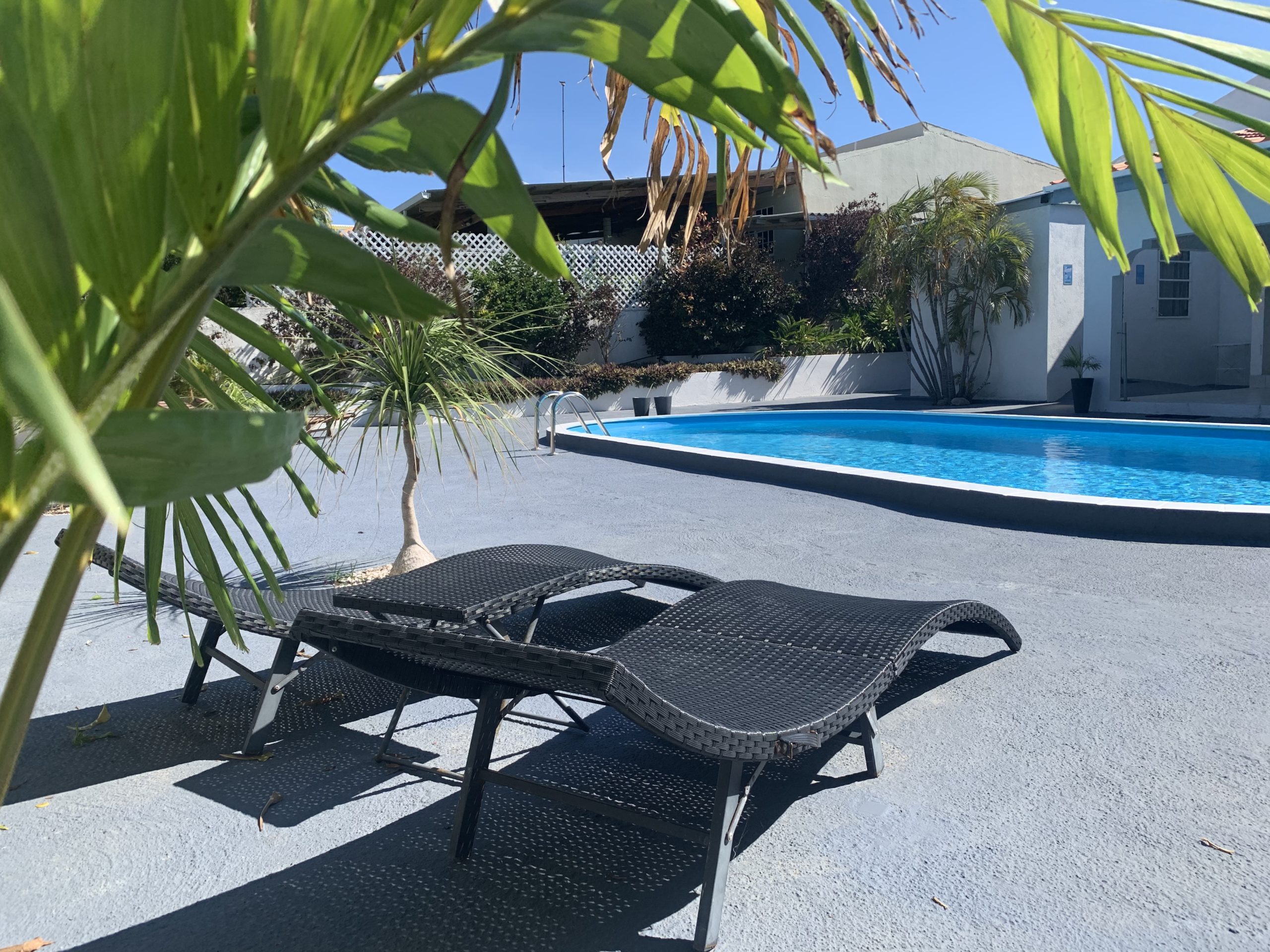 Woning huren: Tropische vakantievilla Panseiku met groot privé zwembad ...